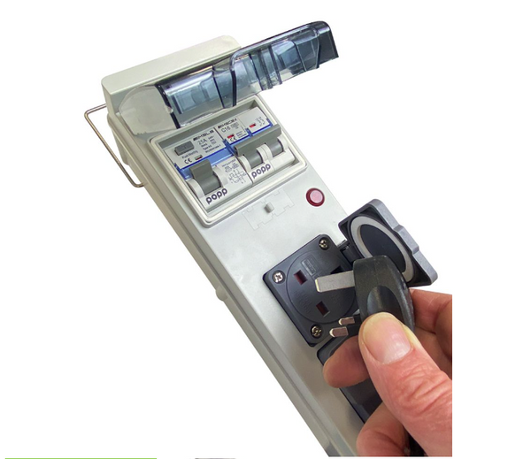 Outdoor Revolution Mobile Mains Power Unit with USB 15m